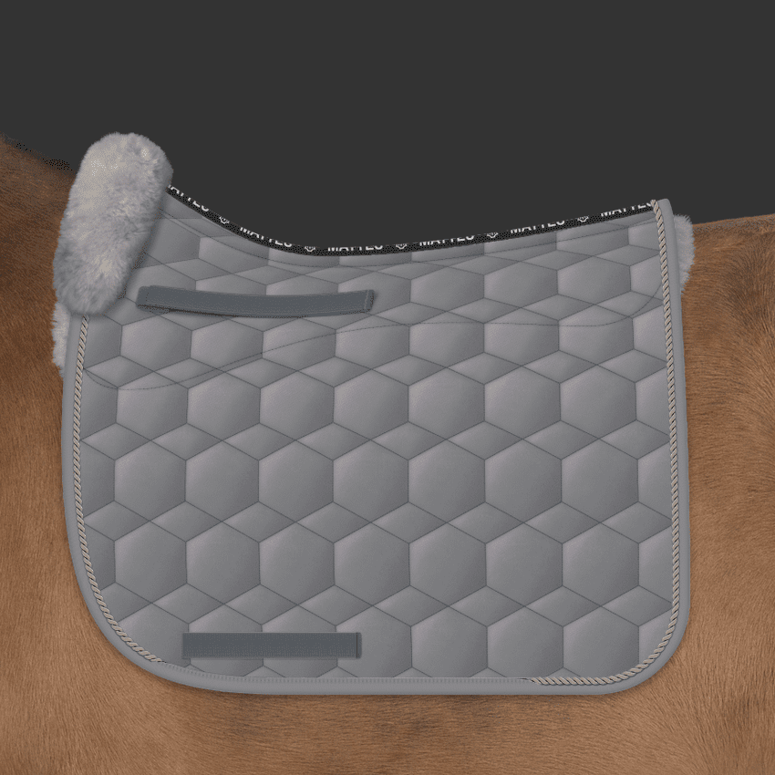 Mattes dressur underlag Grå str L med spine free Dansk Rideudstyr